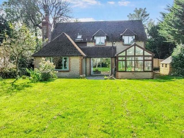 4 Bedroom Detached House For Sale In Broadwindsor