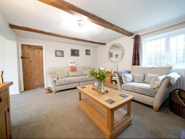 4 bedroom detached house for sale in Broad Lane, Coventry, CV5