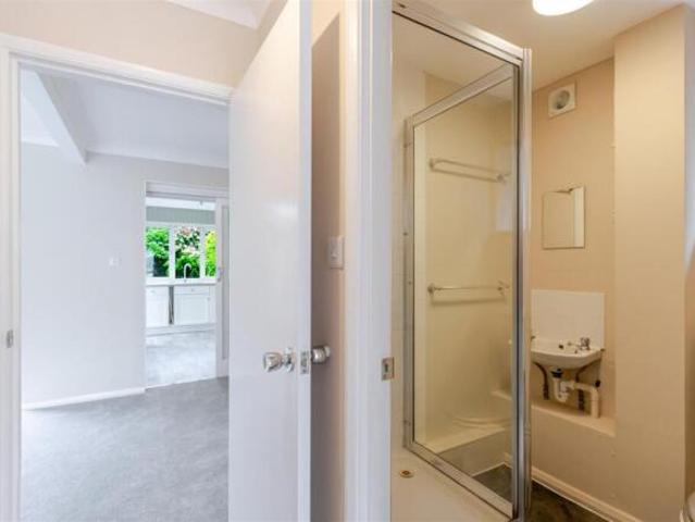 4 bedroom detached house for sale in Broadacre Close, Ickenham, UB10