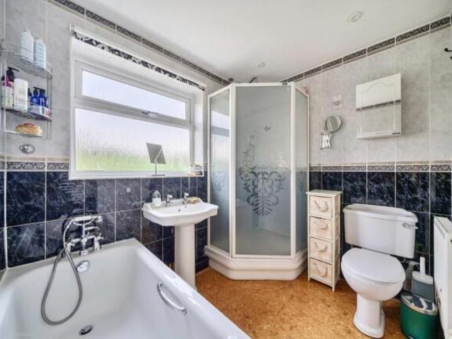 4 bedroom detached house for sale in Broadfield Road, Bristol, BS4
