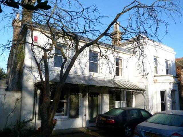 4 Bedroom Detached House For Sale In Broadstairs, Kent
