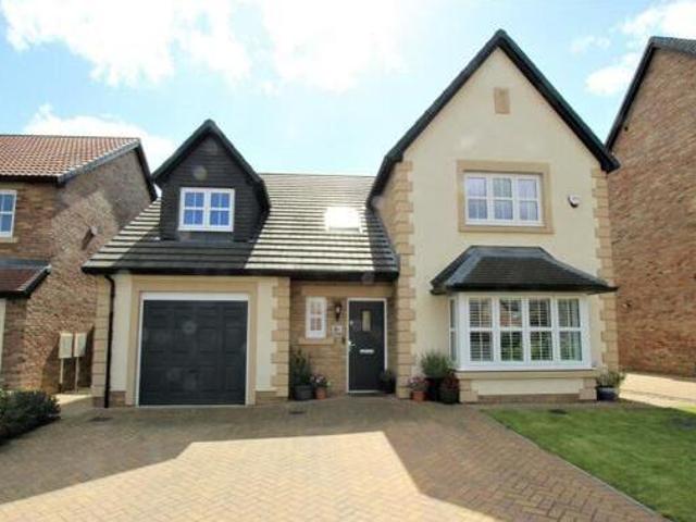 4 Bedroom Detached House For Sale In Brookfield