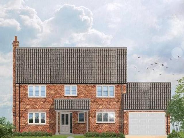 4 bedroom detached house for sale in Brooks Close ton PE32