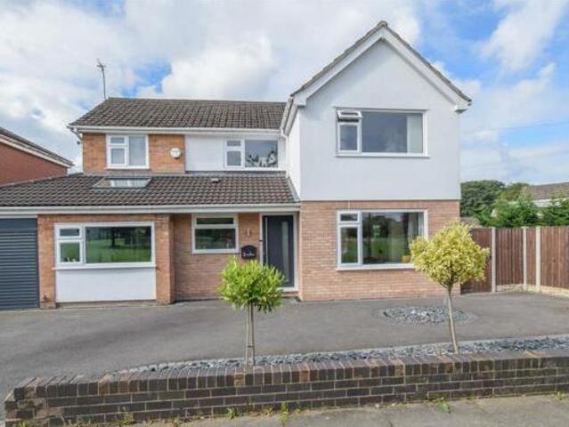 4 Bedroom Detached House For Sale In Bromborough