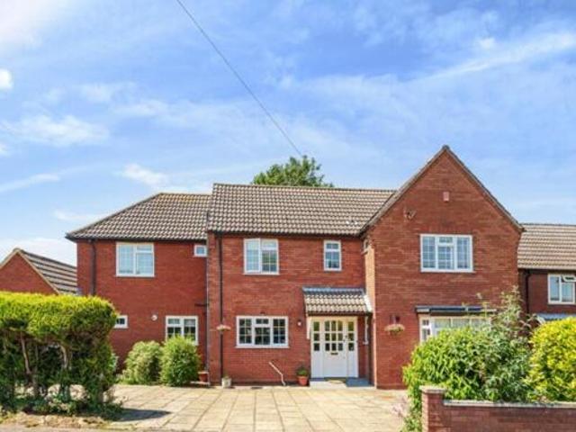 4 Bedroom Detached House For Sale In Bromham