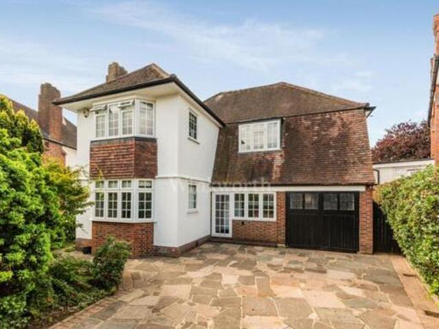 4 Bedroom Detached House For Sale In Bromley