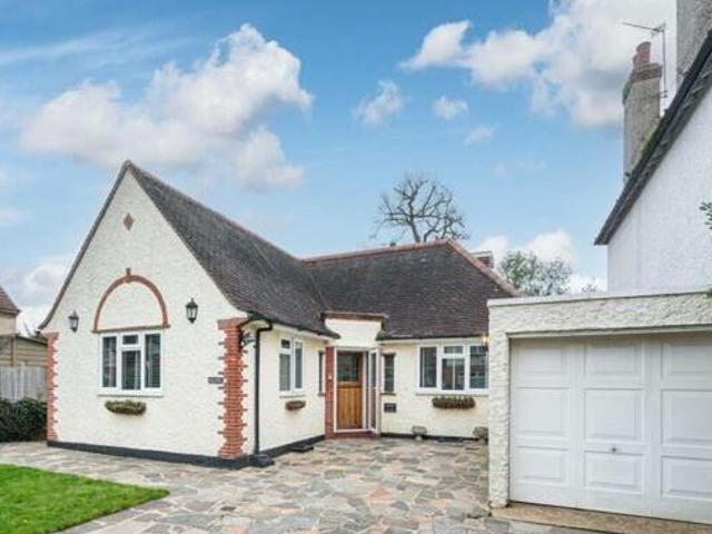 4 Bedroom Detached House For Sale In Bromley