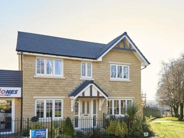 4 Bedroom Detached House For Sale In Bromley Cross, Bolton