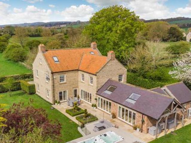 4 Bedroom Detached House For Sale In Brompton by sawdon
