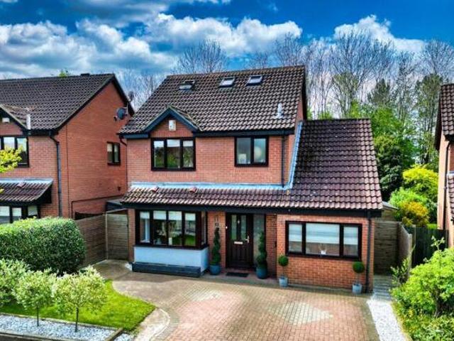 4 Bedroom Detached House For Sale In Browns Wood