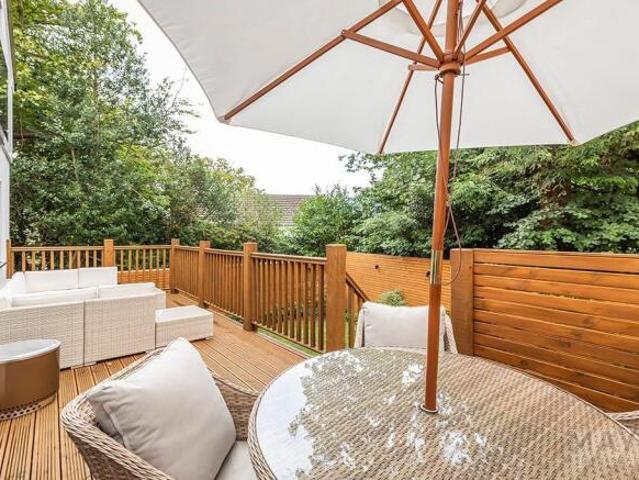 4 bedroom detached house for sale in Brownsea View Avenue, Lilliput, BH14