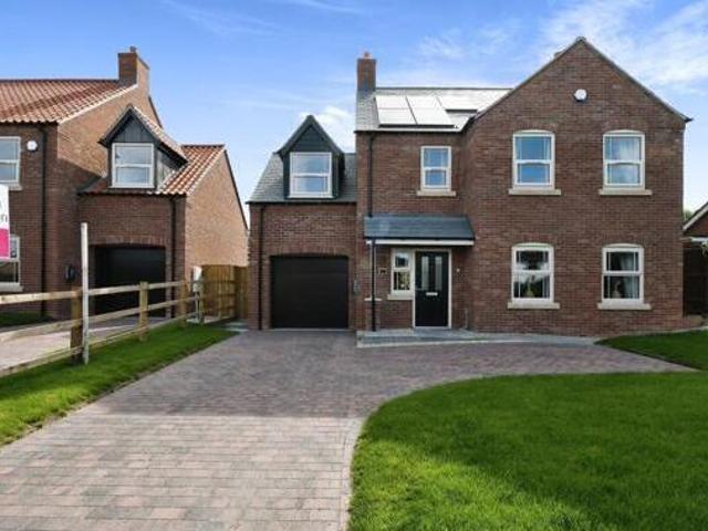 4 Bedroom Detached House For Sale In Bucknall