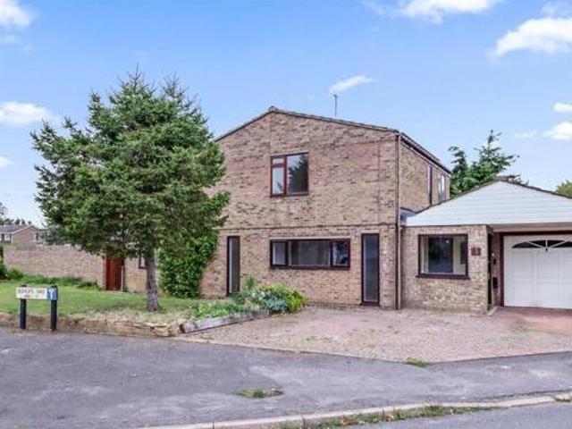 4 Bedroom Detached House For Sale In Buckden
