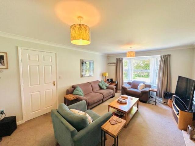 4 bedroom detached house for sale in Bucklow Gardens, Lymm, WA13