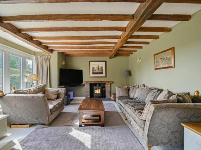 4 bedroom detached house for sale in Bulltown Lane, West Brabourne, Ashford, TN25
