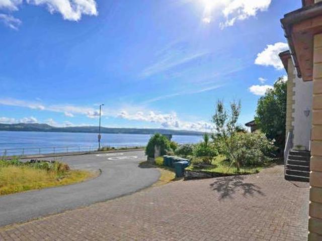 4 bedroom detached house for sale in Bullwood Road Dunoon Argyll PA23 PA23