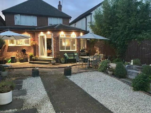 4 Bedroom Detached House For Sale In Burbage