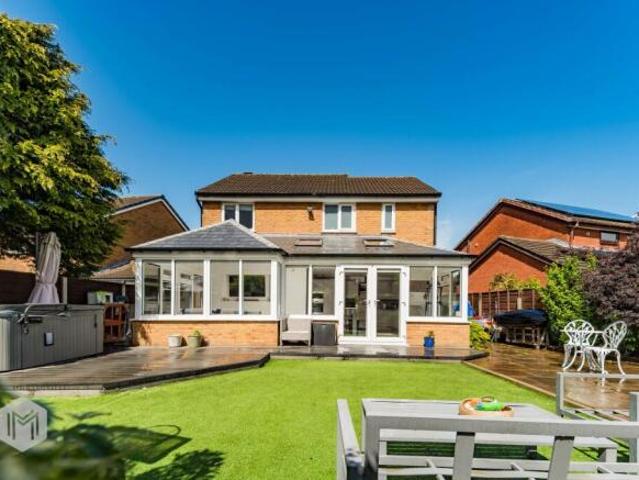 4 bedroom detached house for sale in Burghley Close, Radcliffe, M26