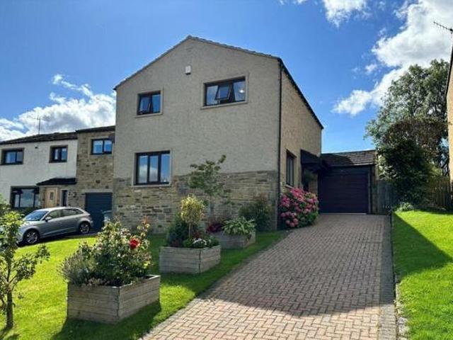 4 Bedroom Detached House For Sale In Burley In Wharfedale