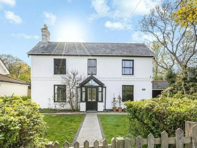 4 Bedroom Detached House For Sale In Burley, Ringwood