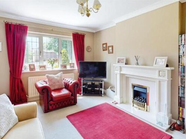 4 bedroom detached house for sale in Burned Road, Shelf, Halifax, HX3