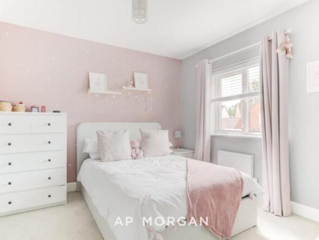 4 bedroom detached house for sale in Burnham Road, Wythall, Worcestershire, B47