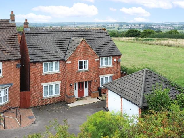 4 bedroom detached house for sale in Burrow Close, Bradgate Heights, Leicester, Leicestershire, LE3