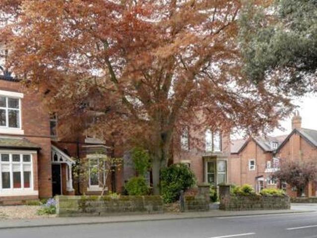 4 Bedroom Detached House For Sale In Burton on trent, Staffordshire