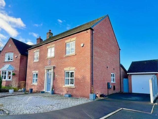 4 Bedroom Detached House For Sale In Bury, Greater Manchester