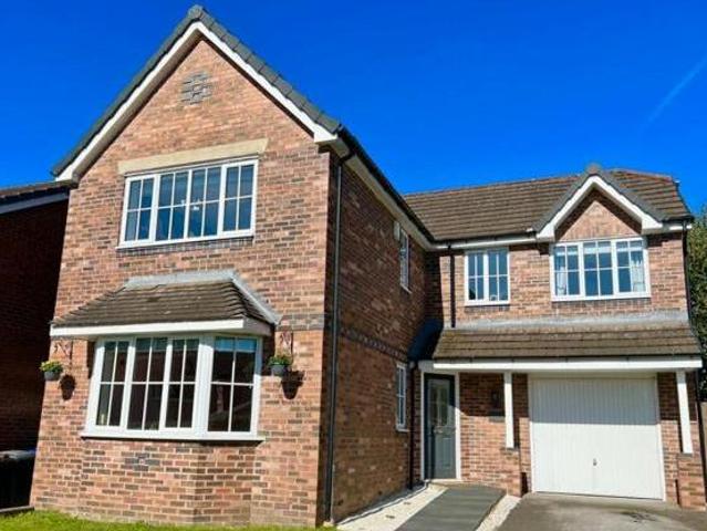 4 Bedroom Detached House For Sale In Bury, Greater Manchester