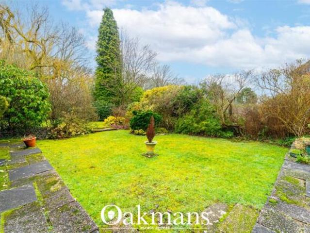 4 bedroom detached house for sale in Buryfield Road, Solihull, West Midlands, B91
