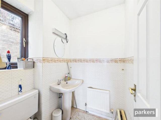 4 bedroom detached house for sale in Goldthorpe Gardens, Lower Earley, Reading, Berkshire, RG6