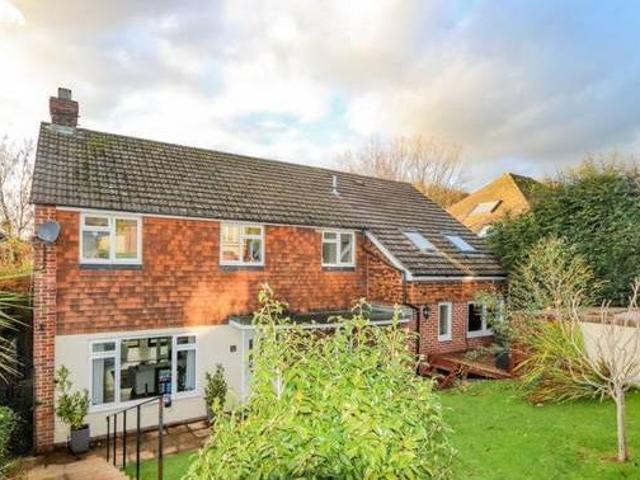 4 bedroom detached house for sale in Gorselands Sedlescombe Battle TN33
