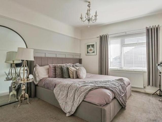 4 bedroom detached house for sale in Gort Road, WEST HOWE, Bournemouth, Dorset, BH11