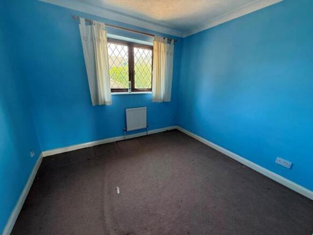 4 bedroom detached house for sale in Gatcombe Close, Worthing, BN13
