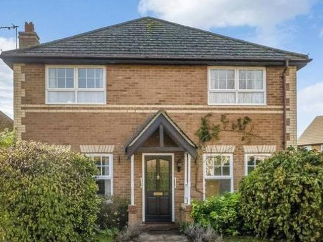 4 bedroom detached house for sale in Gaveston Gardens Deddington Oxfordshire OX15 OX15