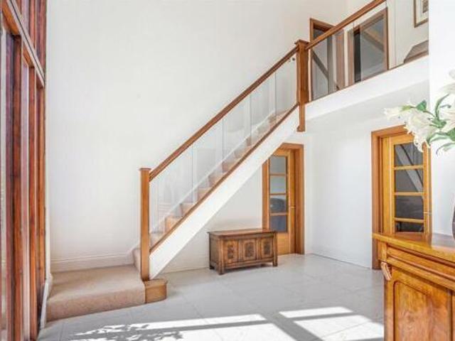 4 Bedroom Detached House For Sale In Gaddesden Row, Hertfordshire