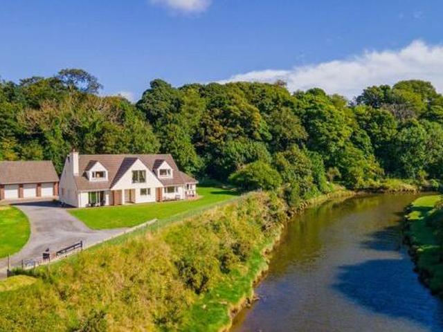4 Bedroom Detached House For Sale In Gardeners Lane