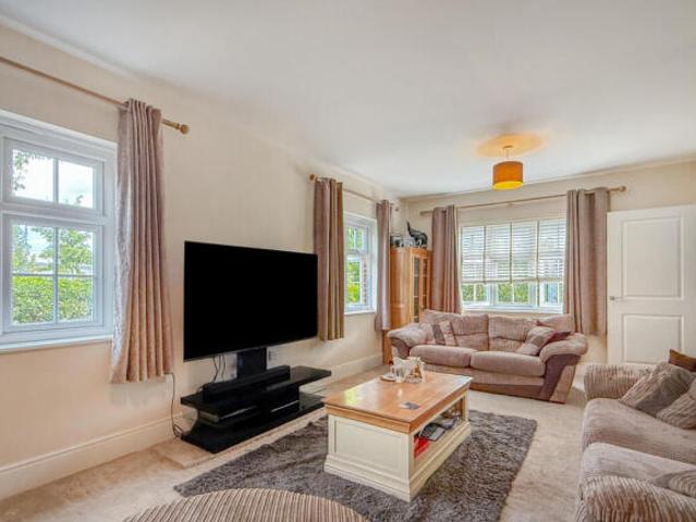 4 bedroom detached house for sale in Gemini Road, Woodley, Reading, RG5