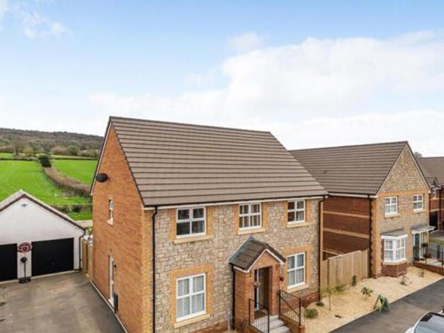 4 Bedroom Detached House For Sale In Gittisham, Honiton
