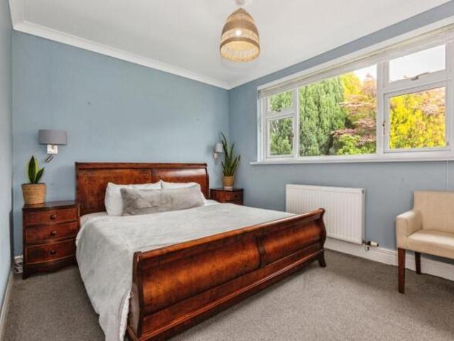 4 bedroom detached house for sale in Glynderwen Close, SWANSEA, West Glamorgan, SA2