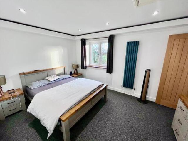 4 bedroom detached house for sale in Gladstone Close, Newport Pagnell, MK16
