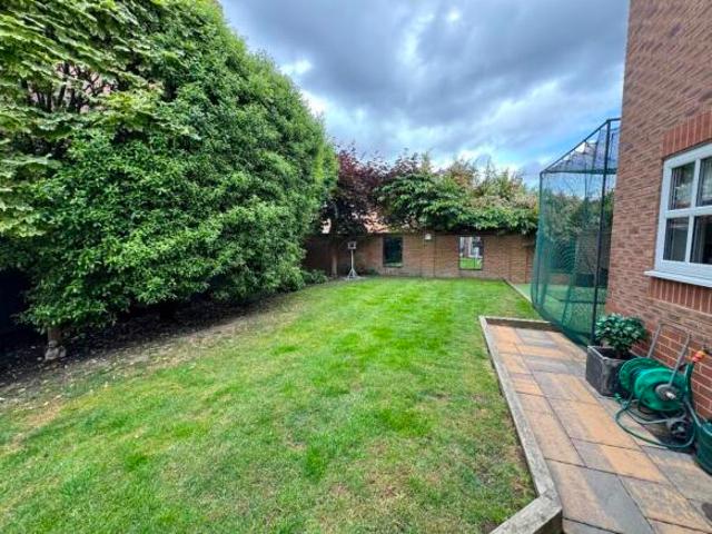 4 bedroom detached house for sale in Glaston Drive, Solihull, B91