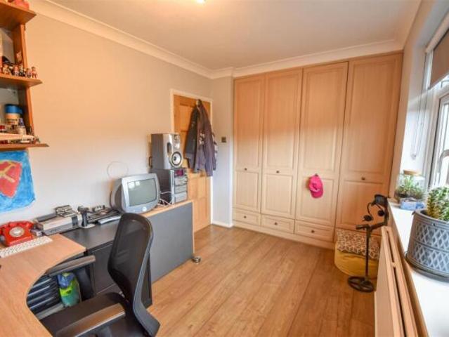4 bedroom detached house for sale in Glen Hazel, Hook End, Brentwood, CM15