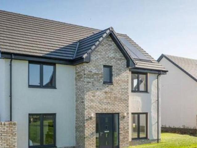 4 Bedroom Detached House For Sale In Glenluce Drive, Bishopton