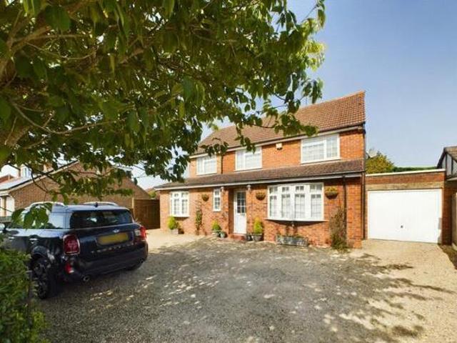 4 Bedroom Detached House For Sale In Gloucester, Gloucestershire