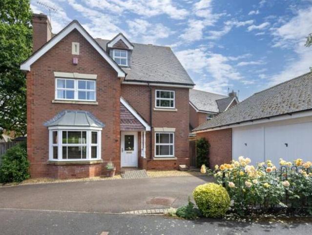 4 bedroom detached house for sale in Grace Gardens, Cheltenham, GL51