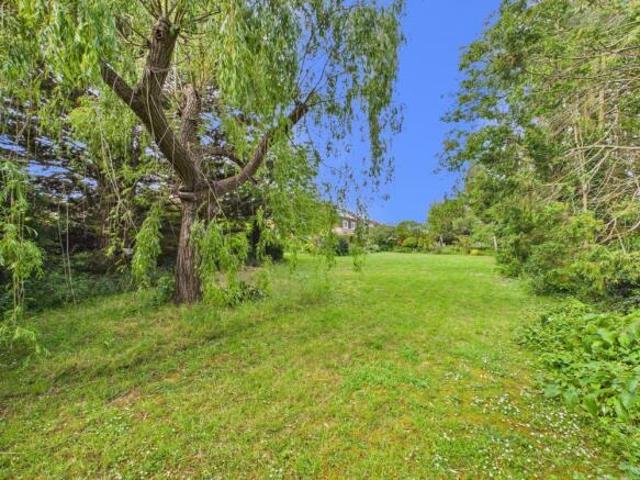 4 bedroom detached house for sale in Grafton Avenue, Peterborough, PE3