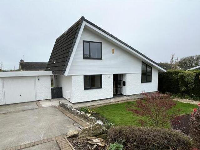4 Bedroom Detached House For Sale In Grange over sands