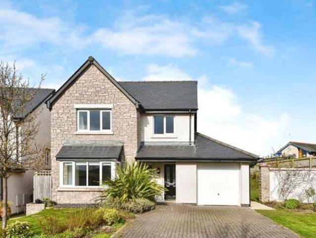 4 Bedroom Detached House For Sale In Grange over sands